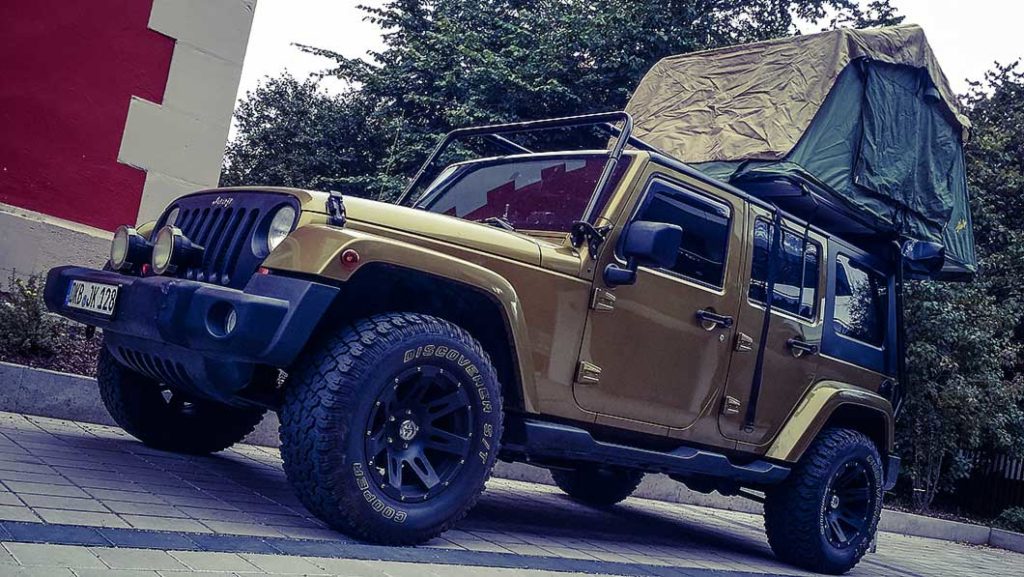 TRAVELcandies On Tour - Jeep Wrangler JK - Rooftop-Tent